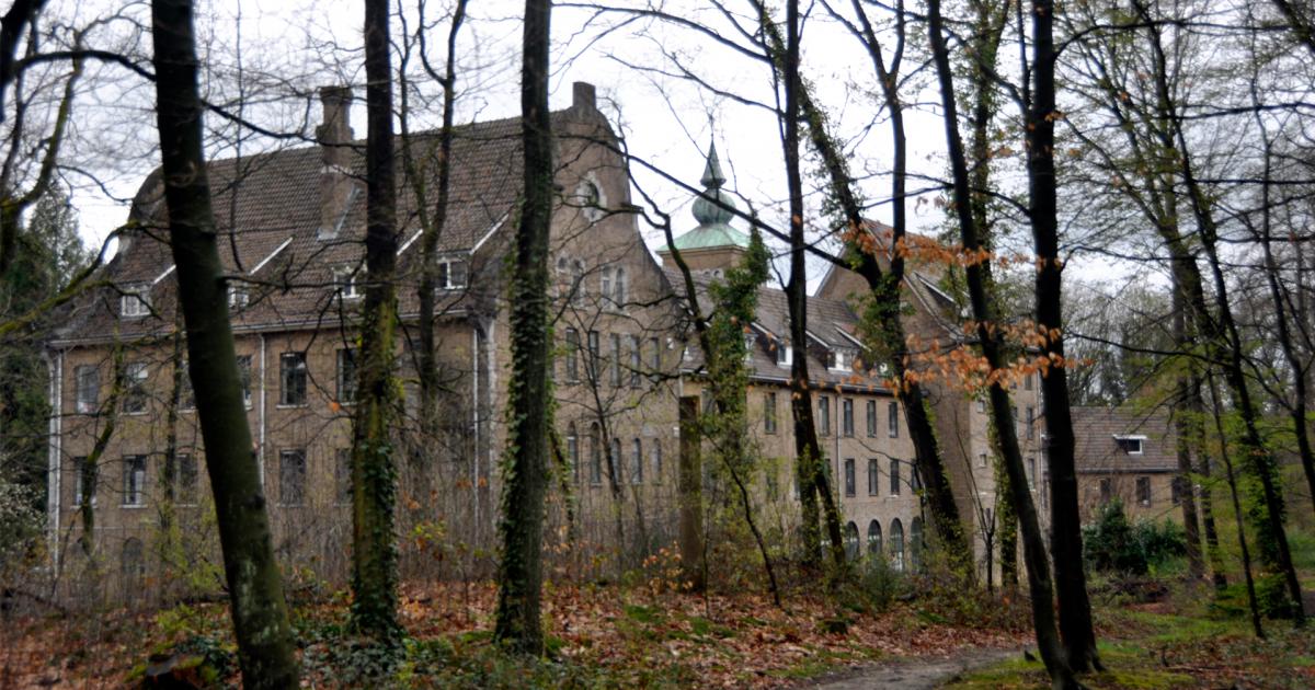 COA kiest definitief voor uitbreiding AZC Sweikhuizen | ZO-NWS