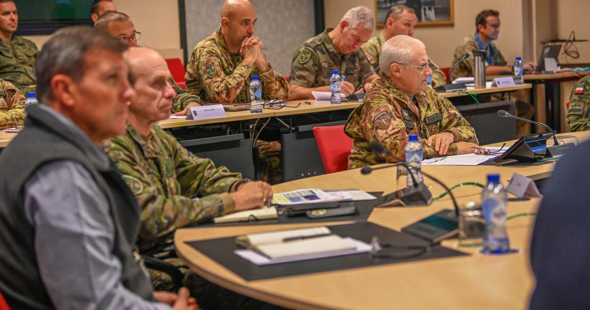 Grootste NAVO-commandopostoefening in Brunssum voltooid | ZO-NWS