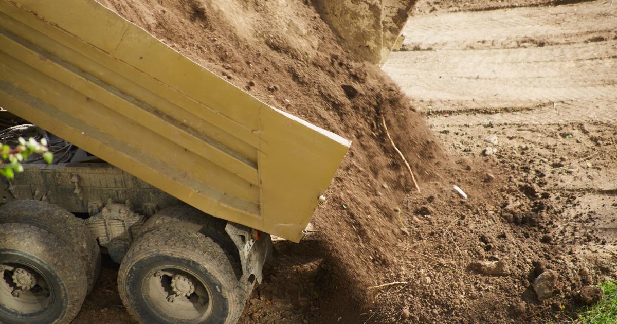 Milieuschandaal in Selfkant: 30.000 kuub zwaar vervuilde grond gestort ...